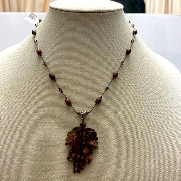 Dabby Reid | Jewelry | Dabby Reid Brown Color Leaf Pewter Color ...